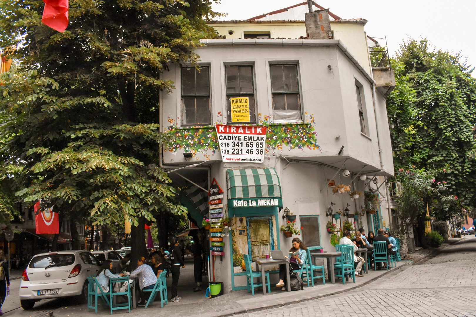 Kuzguncuk Gezi Rehberi : Kuzguncuk`ta Gezilecek Yerler – Kuşların İzinde 🕊️
